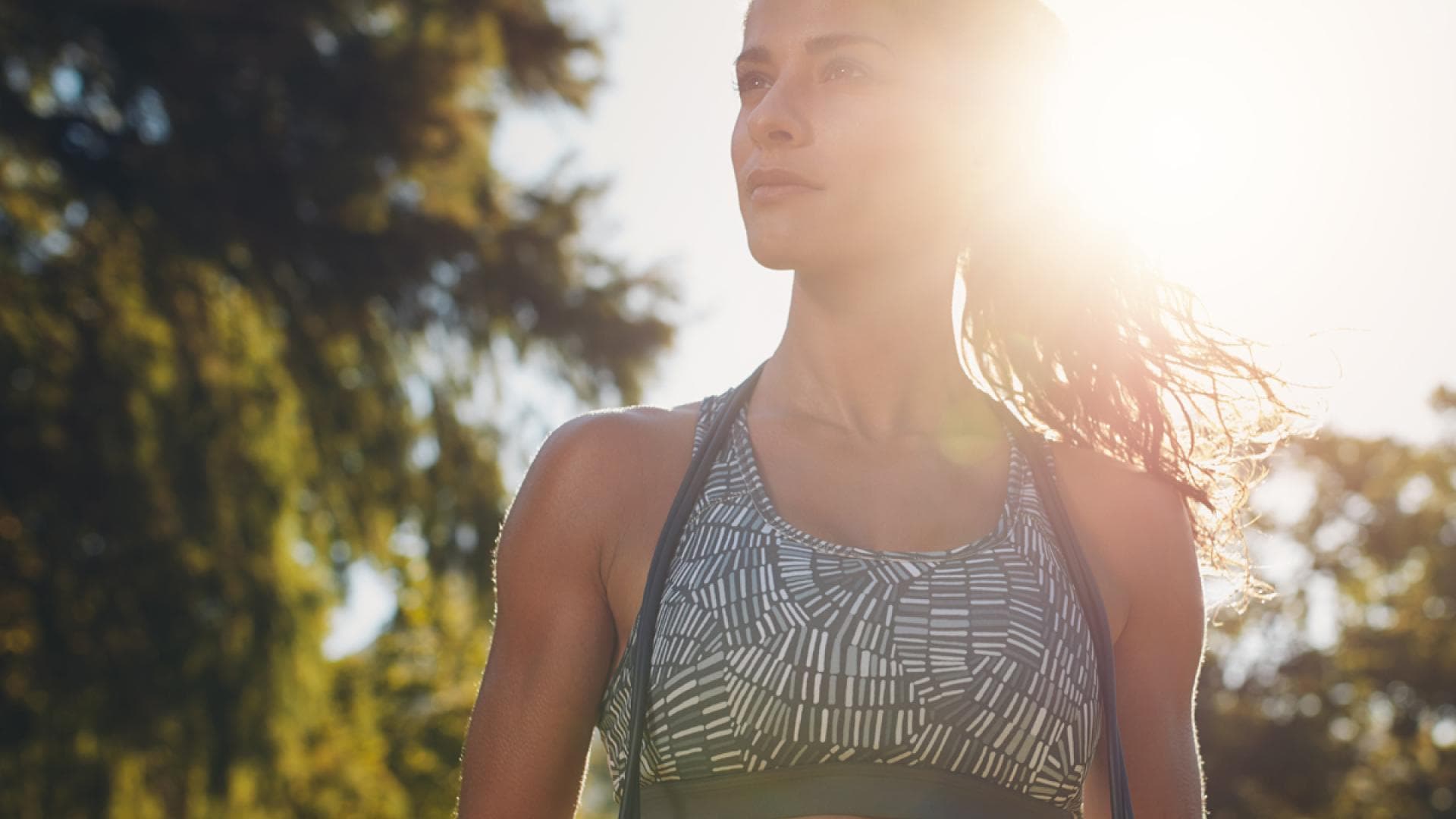 Fitness-Model Sarah Stage ist schwanger und so sieht ihr Bauch aus