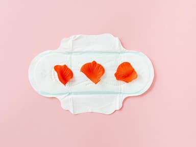 Starke Regelblutung: Ursachen & Tipps, die helfen