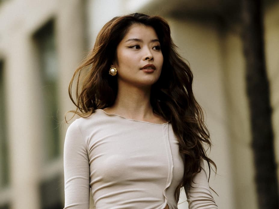 Mocha Mousse Hair: Diesen überraschende Frisuren-Trend lieben wir jetzt