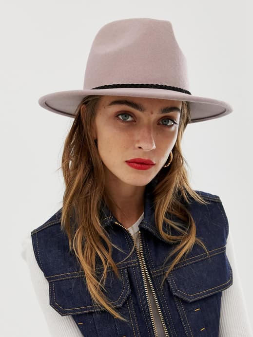 Das sind die schönsten Hut-Modelle für den Herbst! Und ihr müsst sie haben!