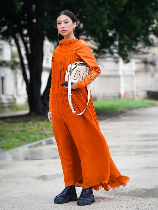 Mode-Trend 2022: Diese Kleider schummeln dir endlos lange Beine