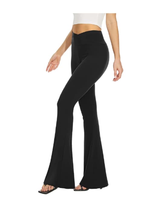 Herbst-Trend 2022: "Flared Leggings" sind zurück! SO müssen sie jetzt aussehen