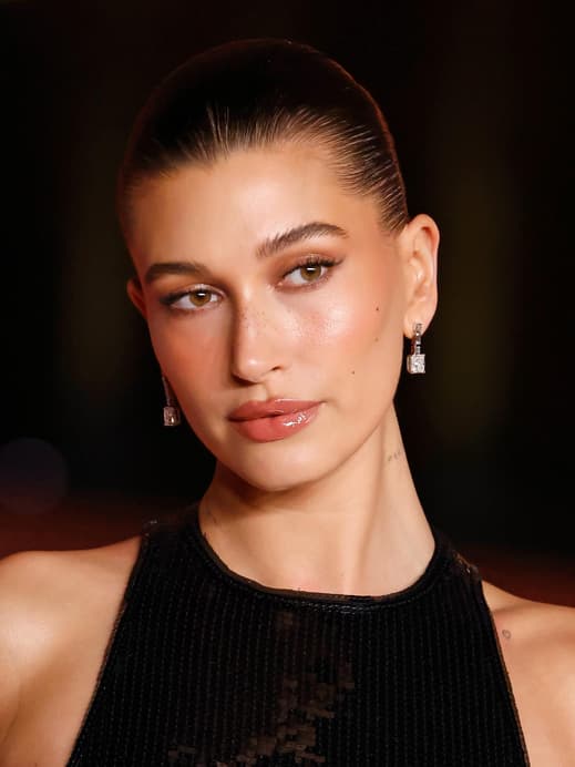 Make-up-Trend 2024: So gelingt die "Watercolor Blush"-Technik im Hailey ...