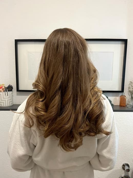 4 beliebte Lockenmethoden im direkten Vergleich – welche ist die beste?