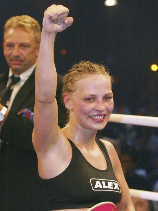 Regina Halmich heute: So sieht die Ex-Boxweltmeisterin aus