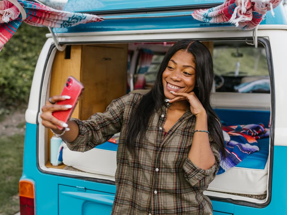 Urlaub 2022: 4 Reise-Influencer denen du folgen musst