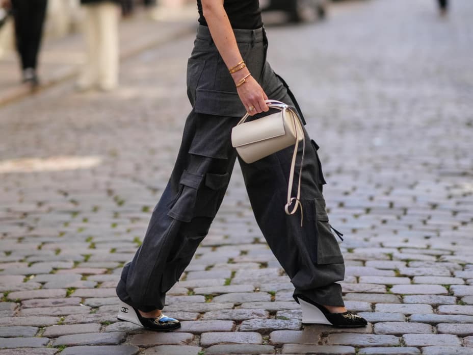 Modetrends Herbst 2022: Hosen im "Utility"-Style sind in dieser ...