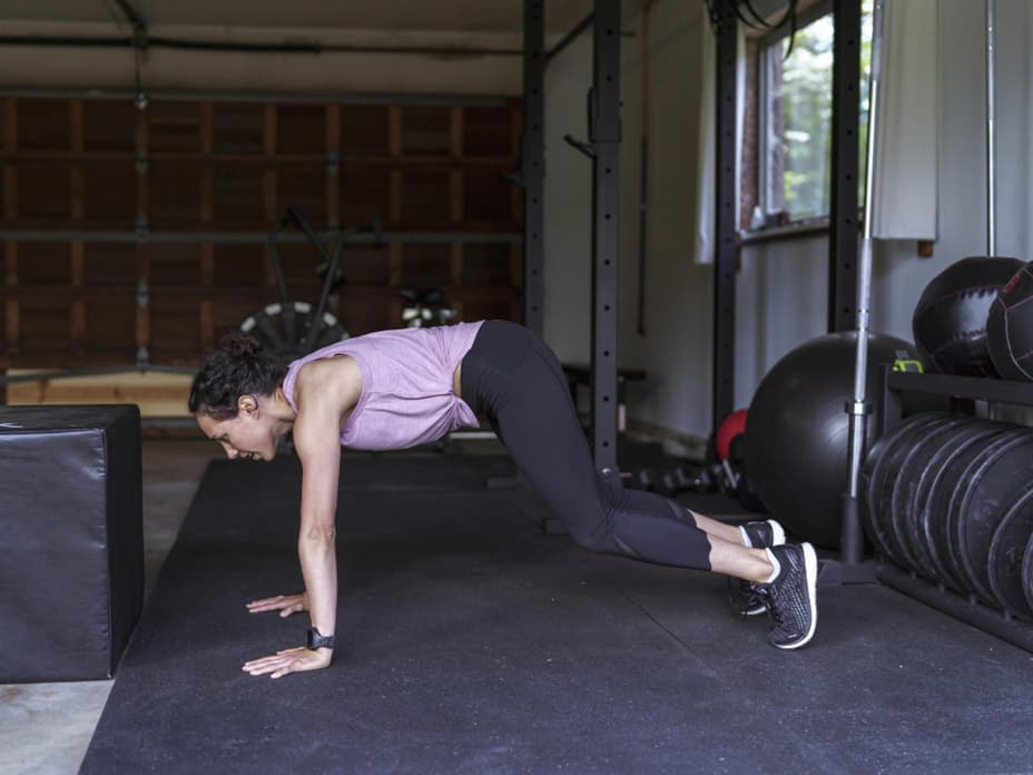 Burpees: Anleitung und Varianten der Fitnessübung