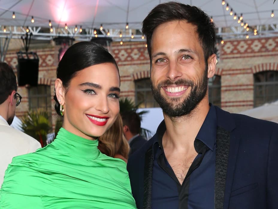 Amira Pochers Bruder: So tickt Hima privat