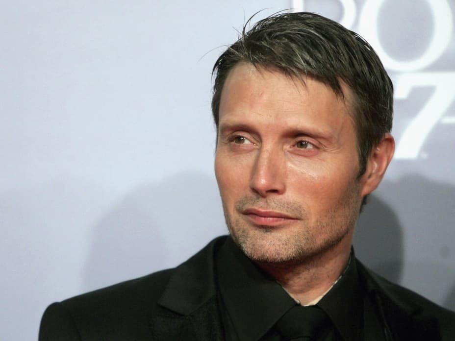 Mads Mikkelsen früher und heute: So hat sich der Schauspieler verändert