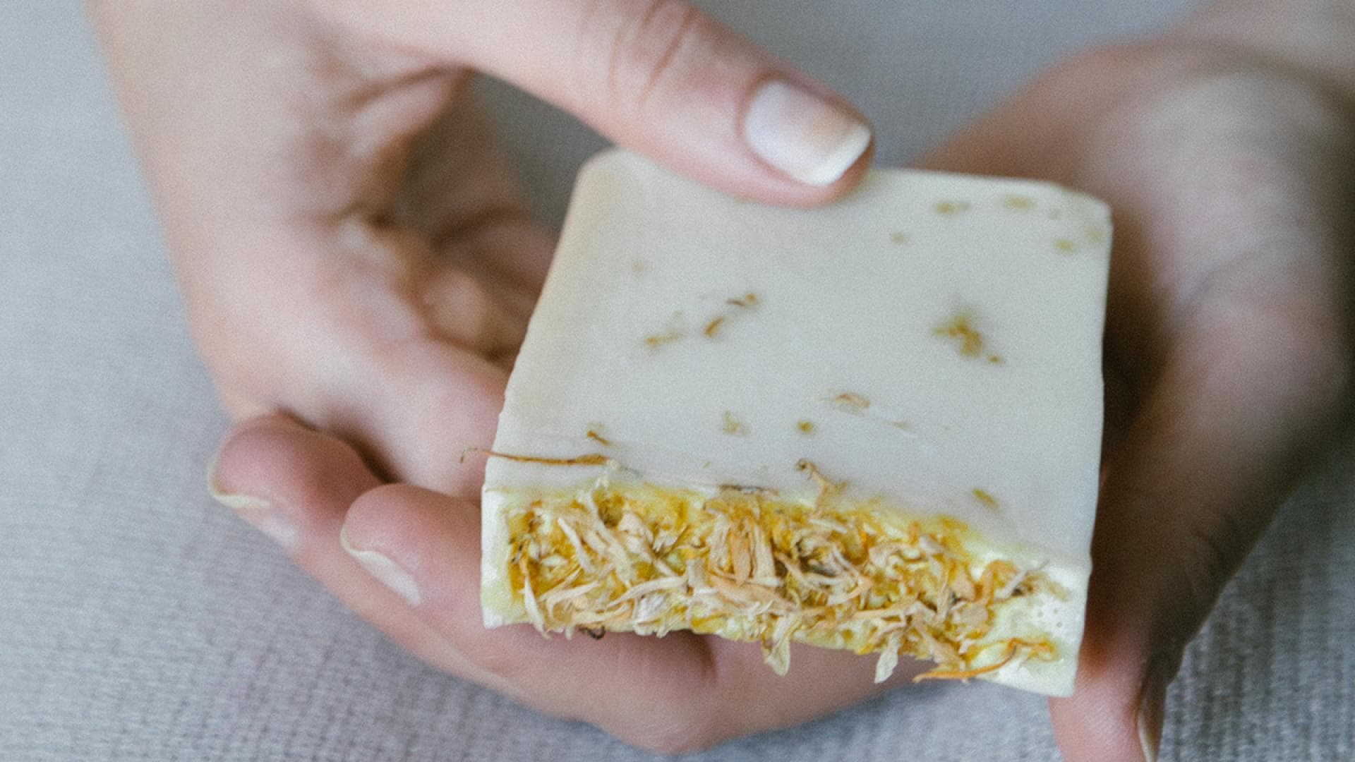 Seife selber machen: Einfache Anleitung für die DIY-Seife