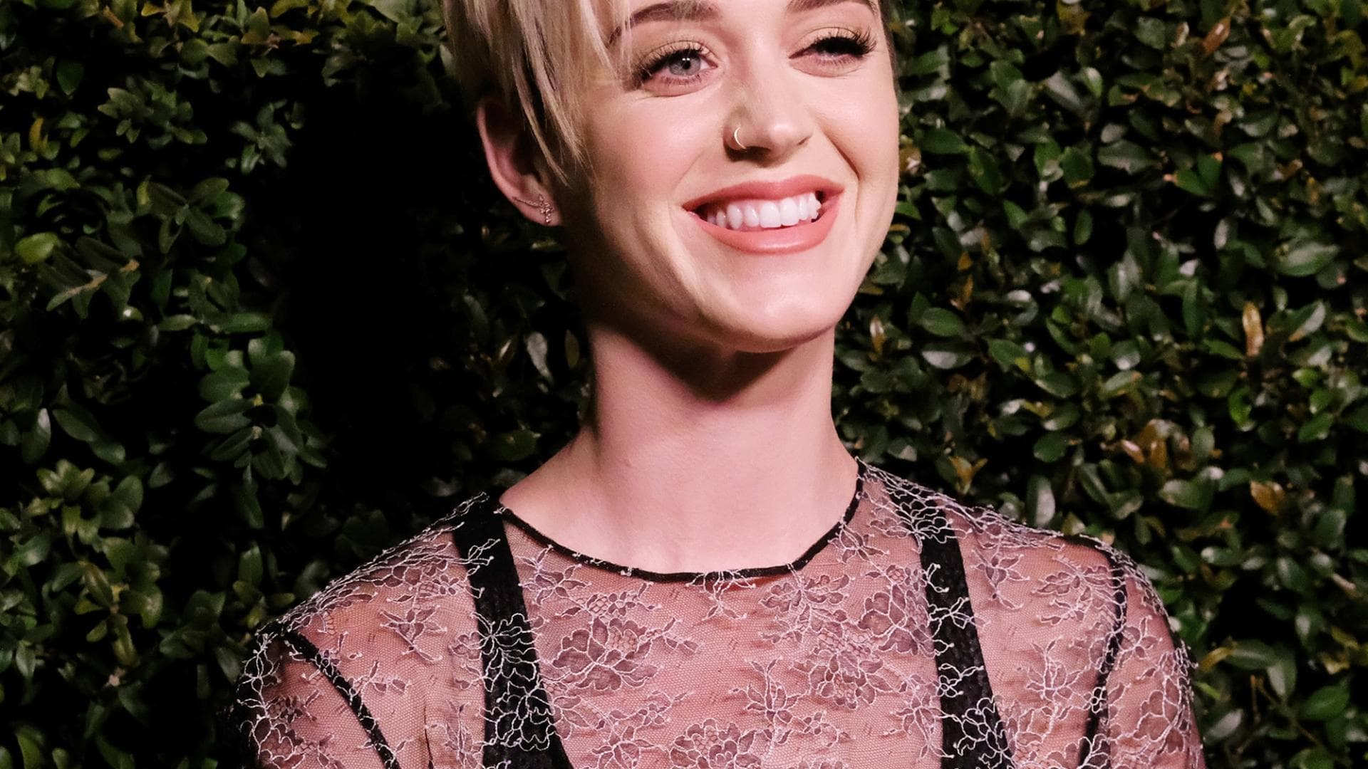 Was macht Katy Perry im Keller von Reese Witherspoons Ex?