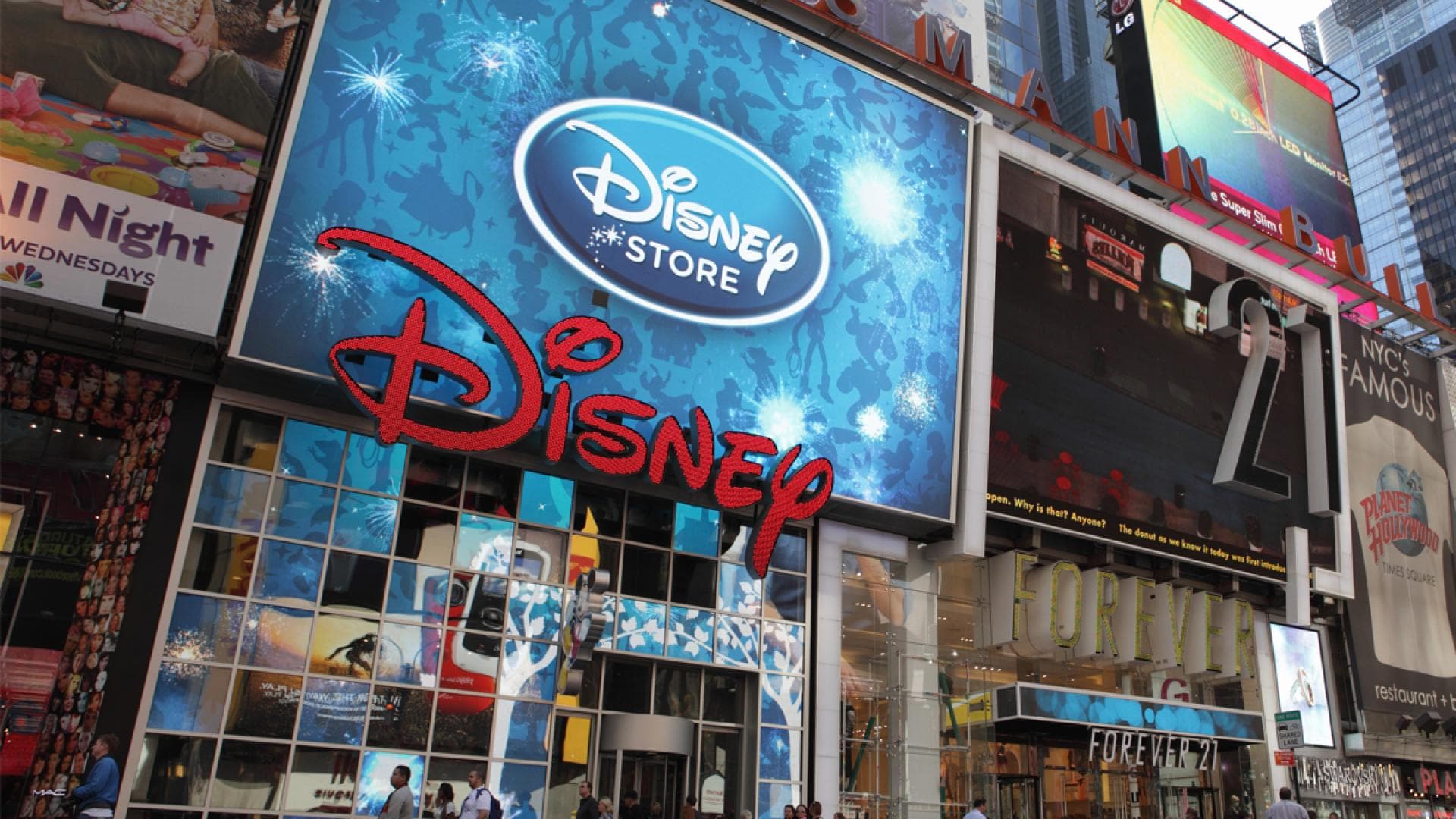 Erster Disney Store eröffnet in Deutschland