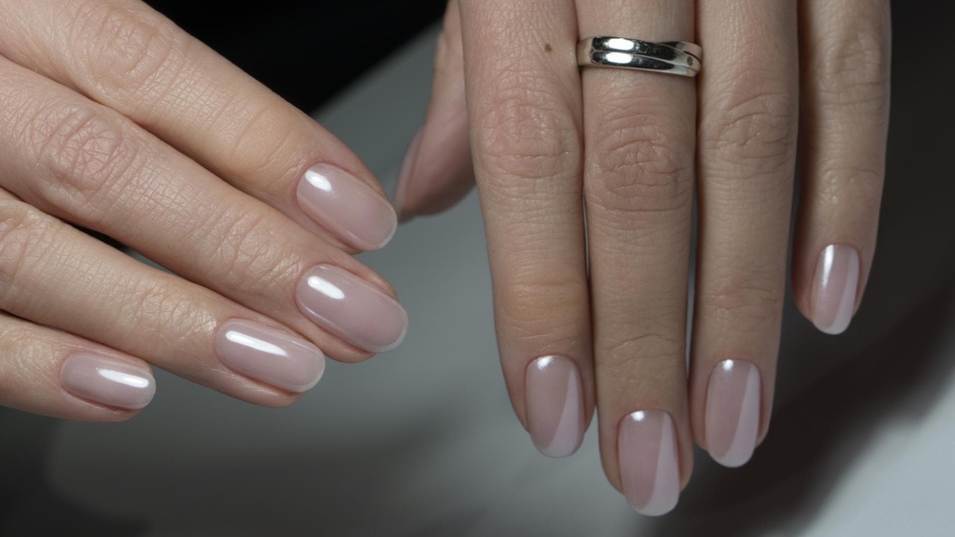 Nagel-Trend 2023: Diese 3 Nagellack-Farben solltest du dieses Jahr ...