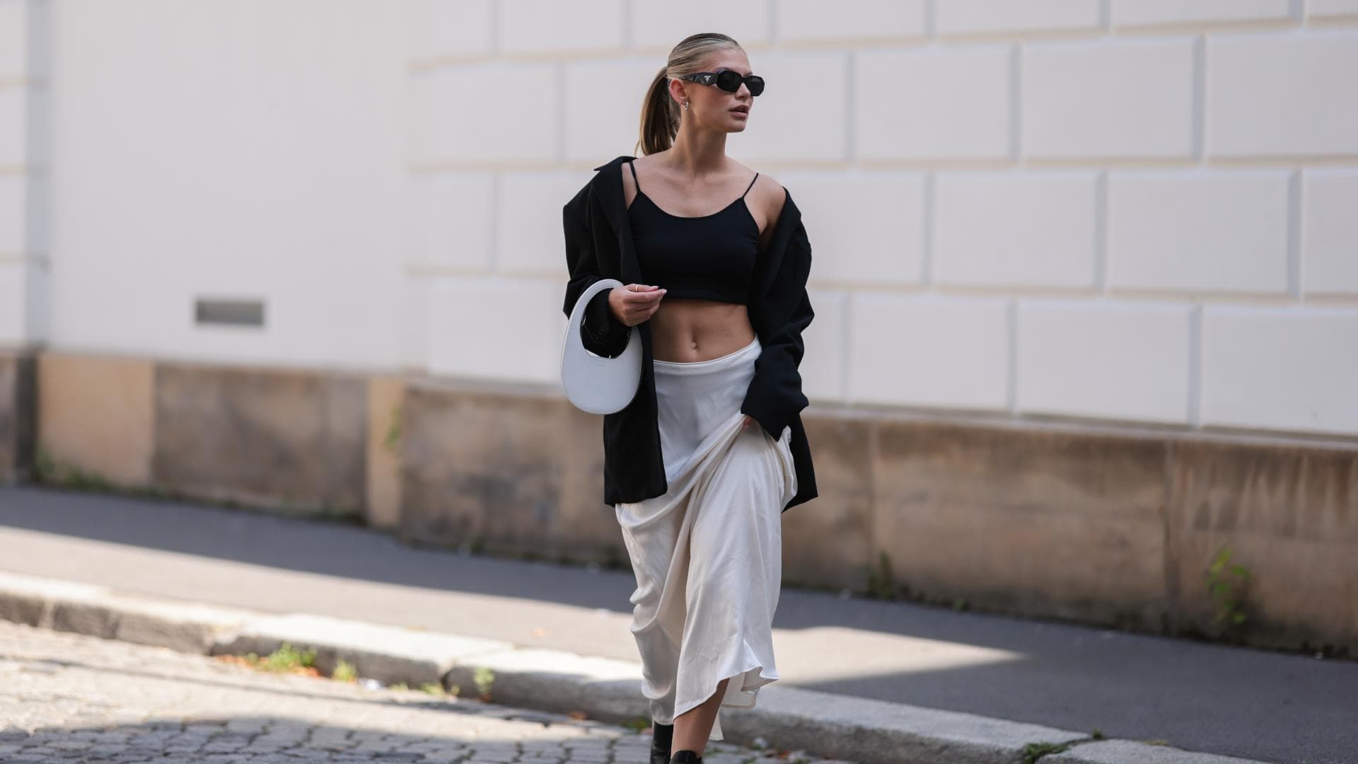 Mode-Trend 2023: Röcke mit diesem Detail sind im Frühling wieder angesagt