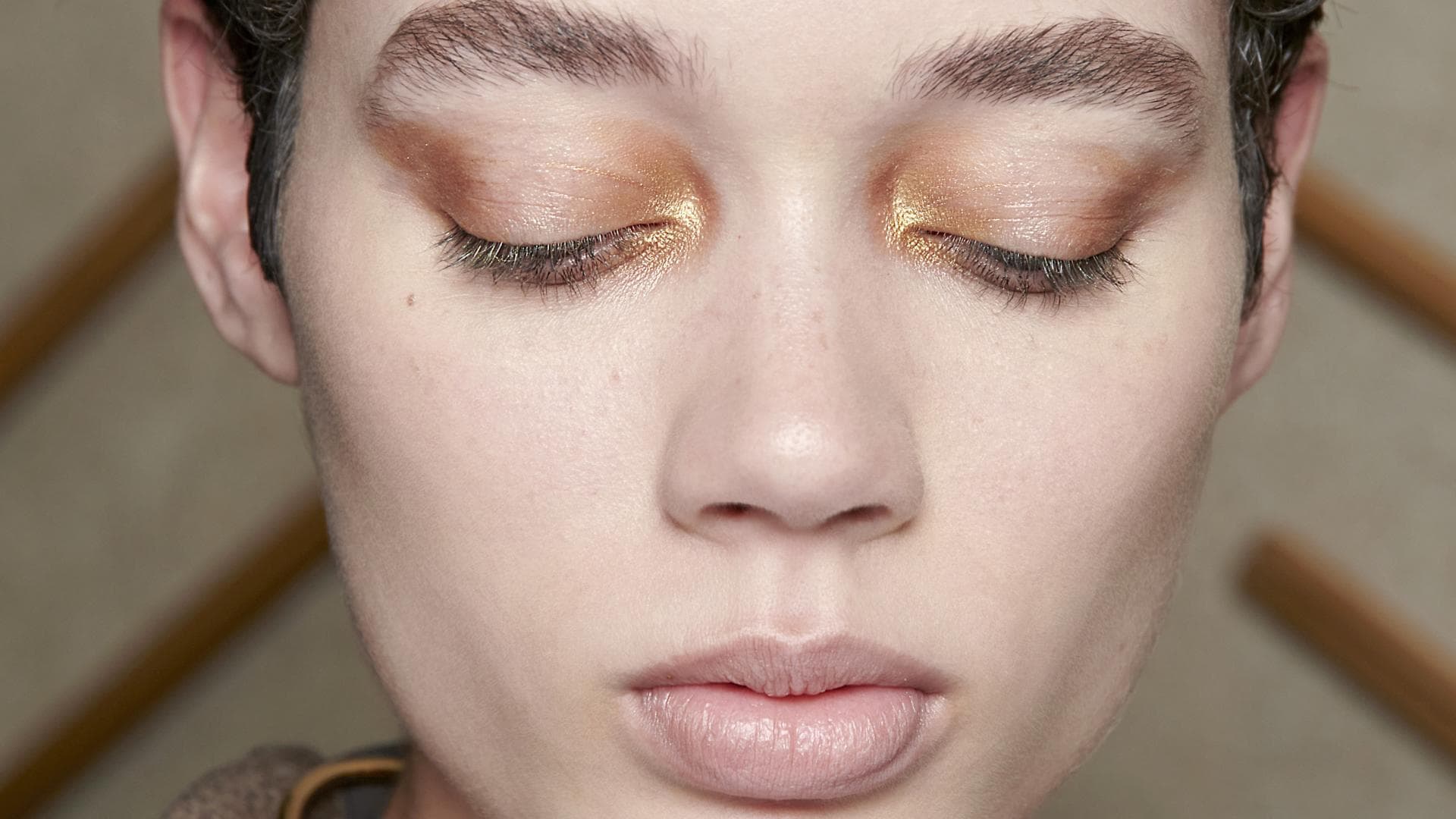 Das Golden Hour Make-up ist der neuste Beauty-Trend im Herbst