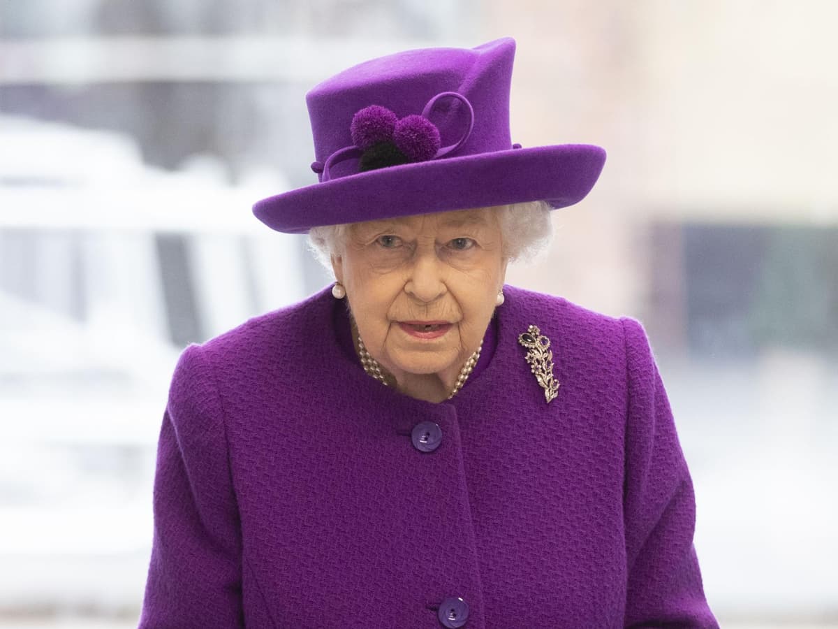 Queen Elizabeth (95): Nach Tod von Prinz Philip (†99) - So war der ...